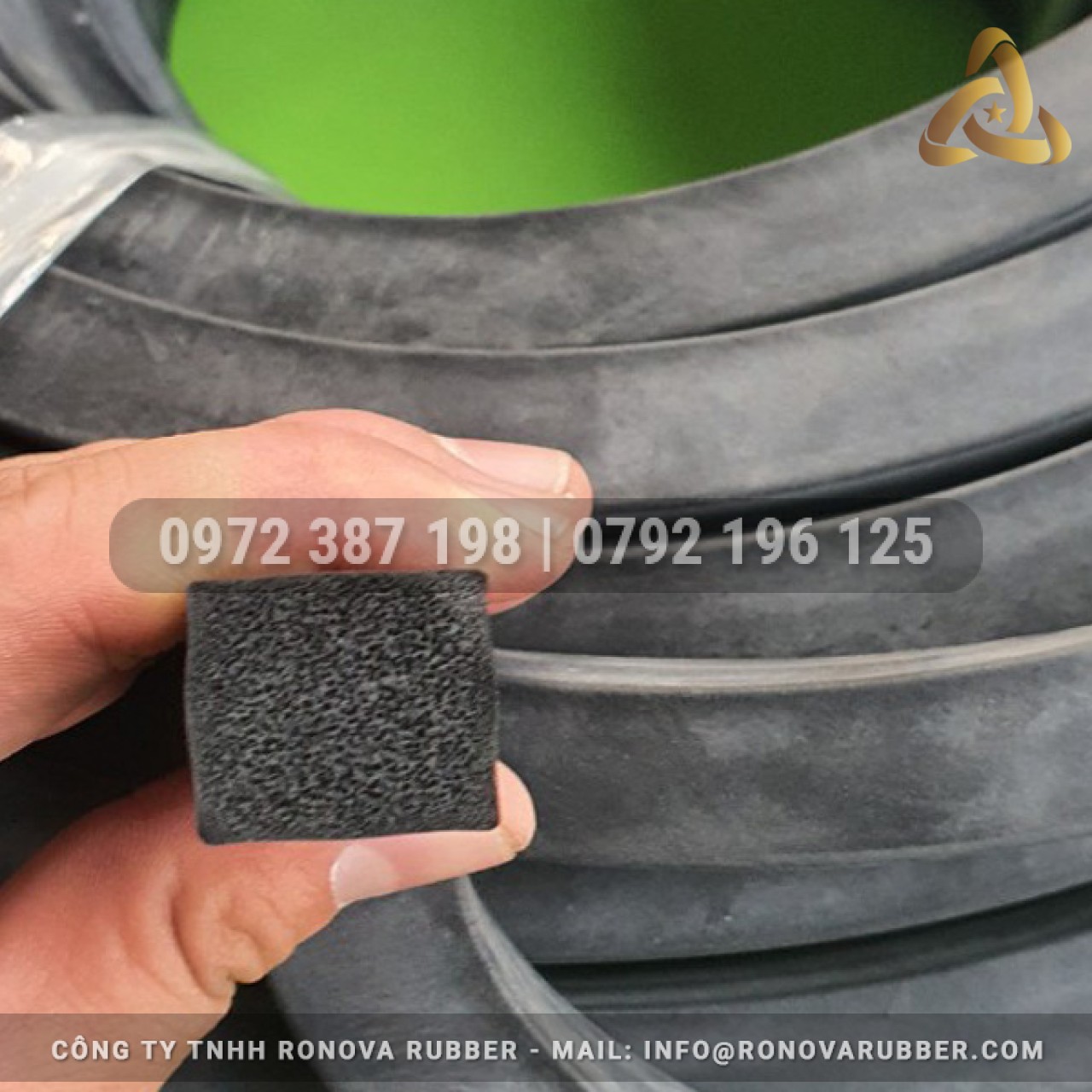 Ron cao su xốp EPDM 20x20 | Ronova Rubber