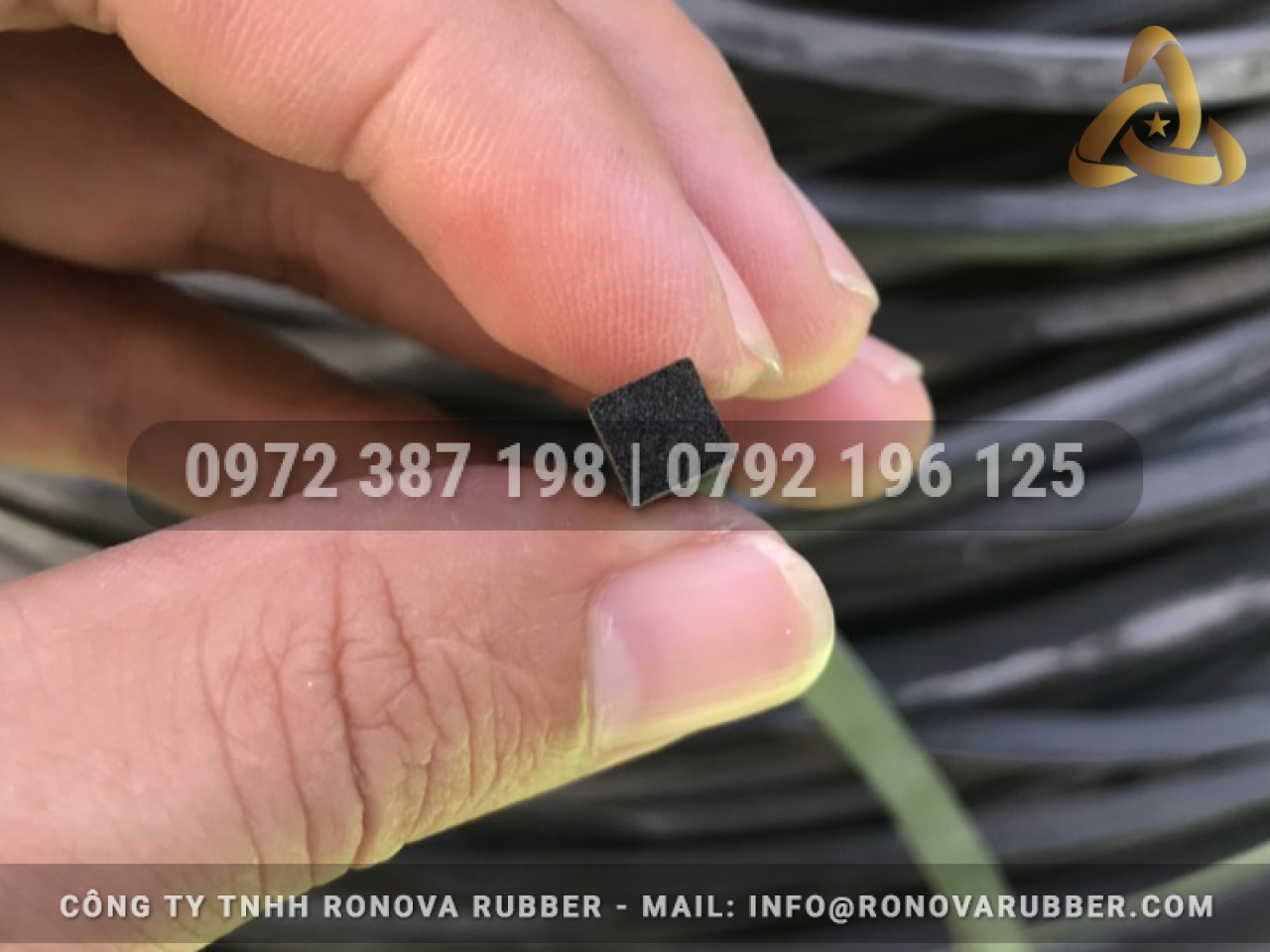 Ron cao su xốp EPDM vuông 5x5 | Ronova Rubber